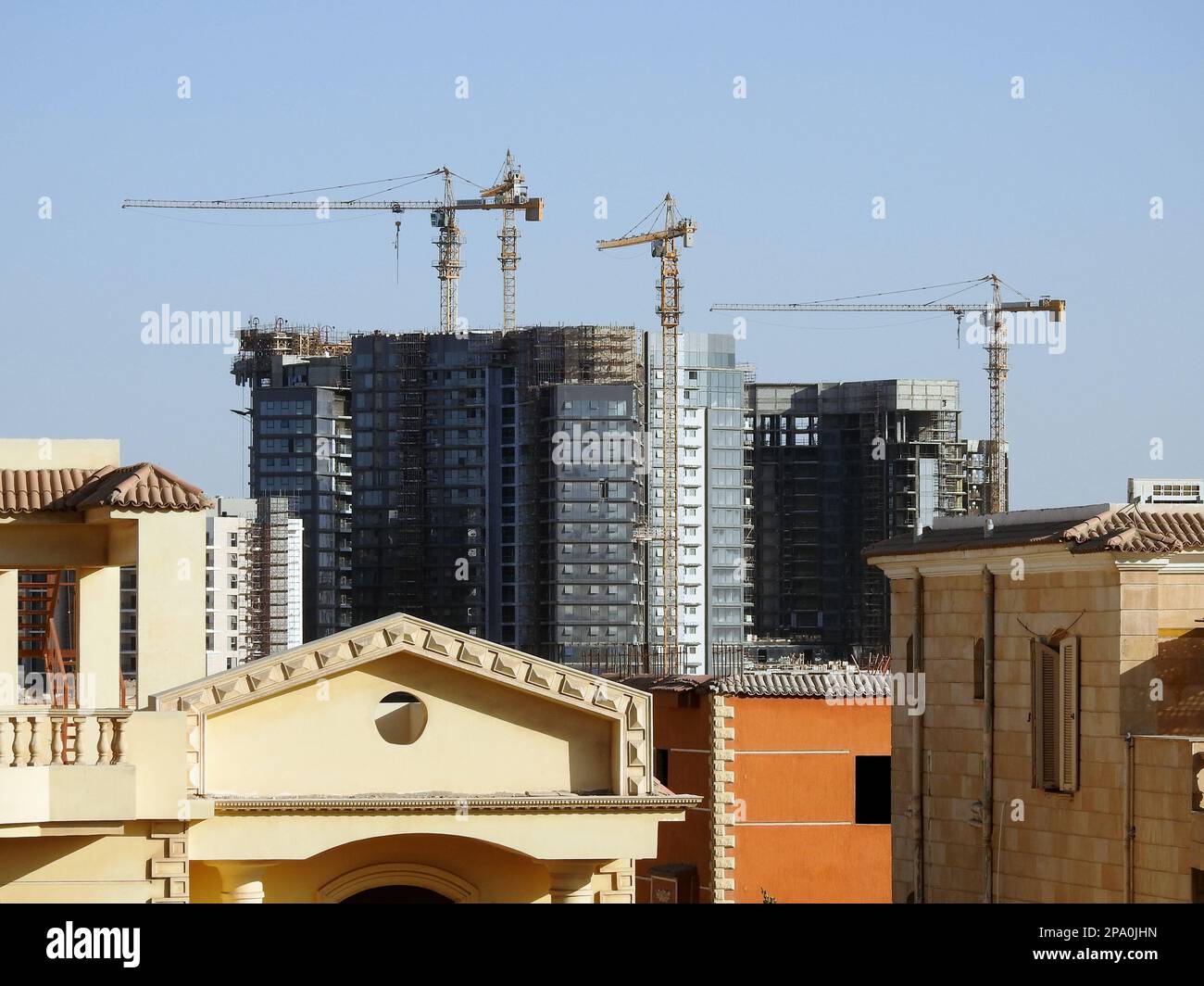 Giza, Egypte, 10 mars 2023: ville de zed par Orascom Construction, bâtiments, haute élévation de ...