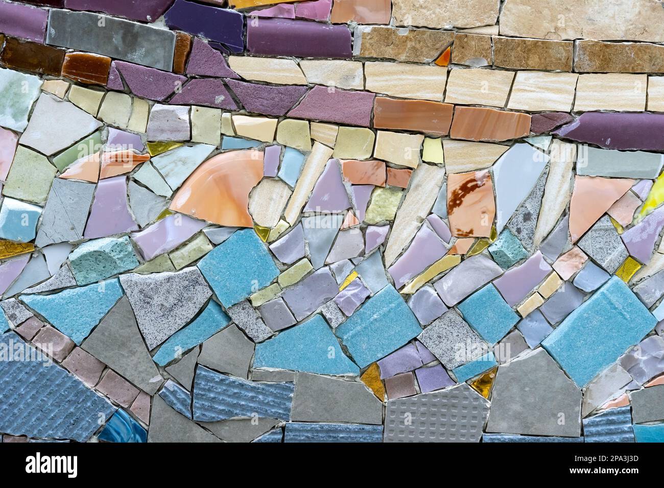 Mosaïque de morceaux de carreaux de céramique, marbre et granit ...