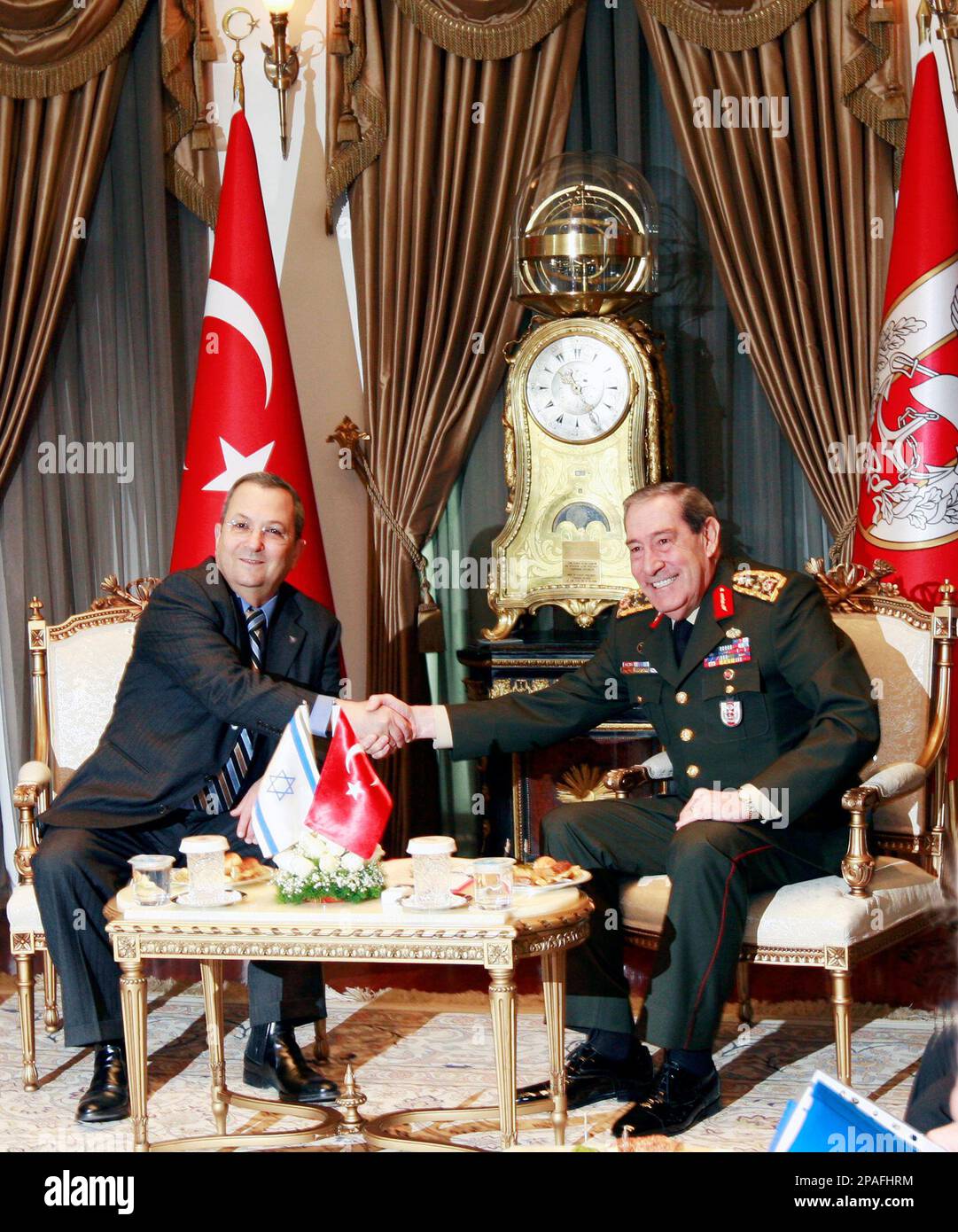 Israel's Defense Minister Ehud Barak, left, and Turkey's Chief of Staff ...