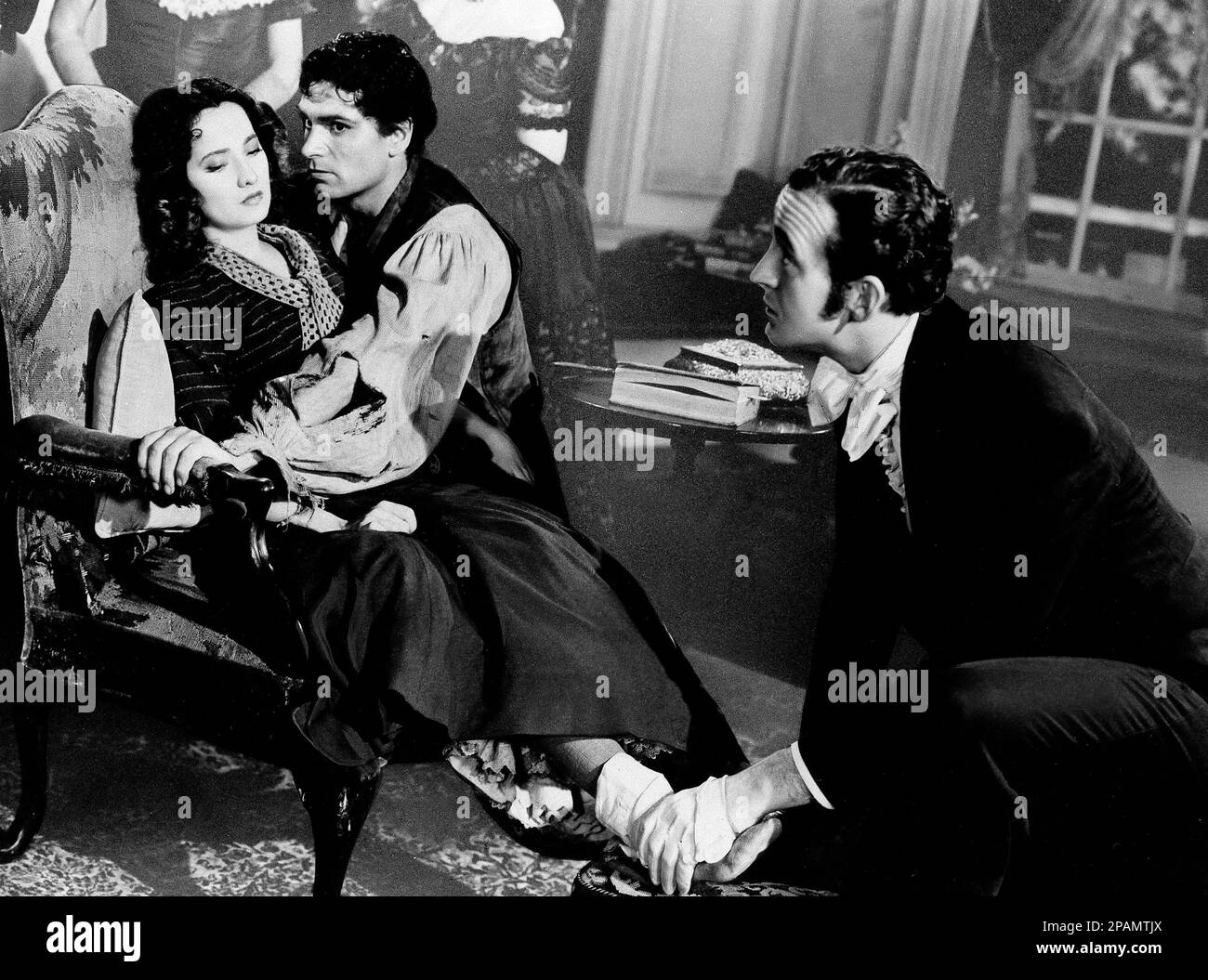 **FILE** This file photo shows actors Merle Oberon, left, and Laurence ...
