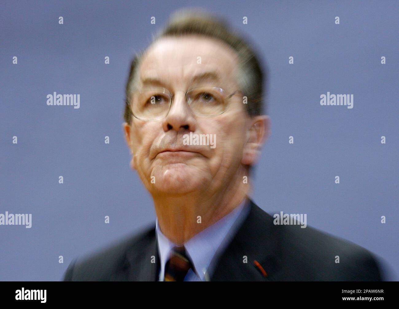 Bundesarbeitsminister und Vizekanzler Franz Muentefering spricht am ...
