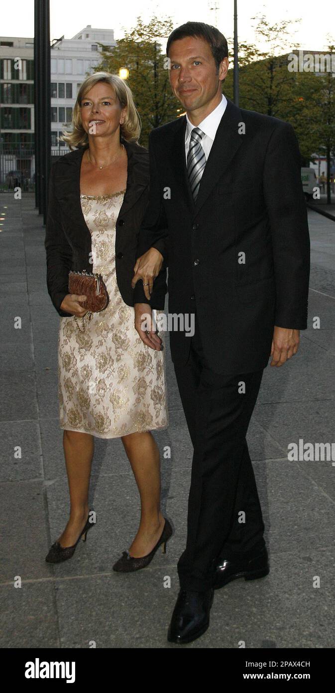 ** ARCHIV ** Der Vorstandsvorsitzende der Deutschen Telekom, Rene ...