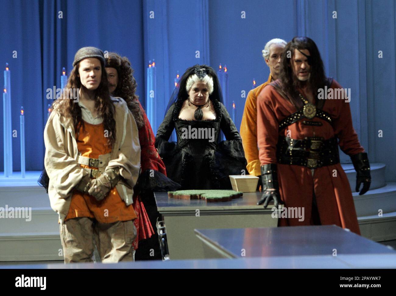 Raphael Johannes Kuebler in der Role des Johann Parricida, Alexander ...