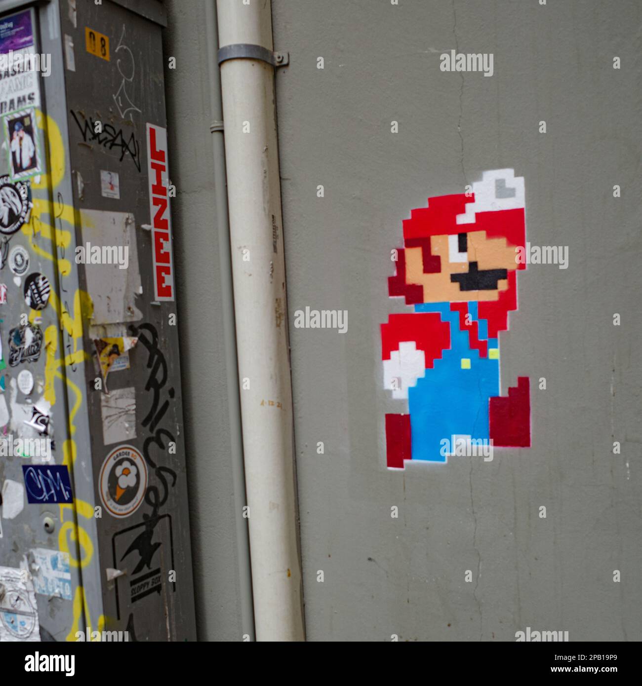 Graffiti art mario Banque de photographies et d’images à haute ...
