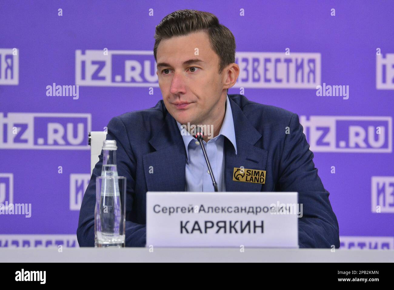 Conférence de presse des joueurs d'échecs russes sur la transition vers ...