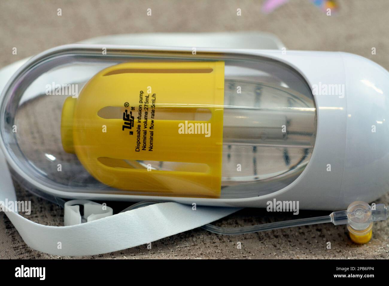Giza, Egypte, 10 mars 2023: Système analgésique jetable patient ...