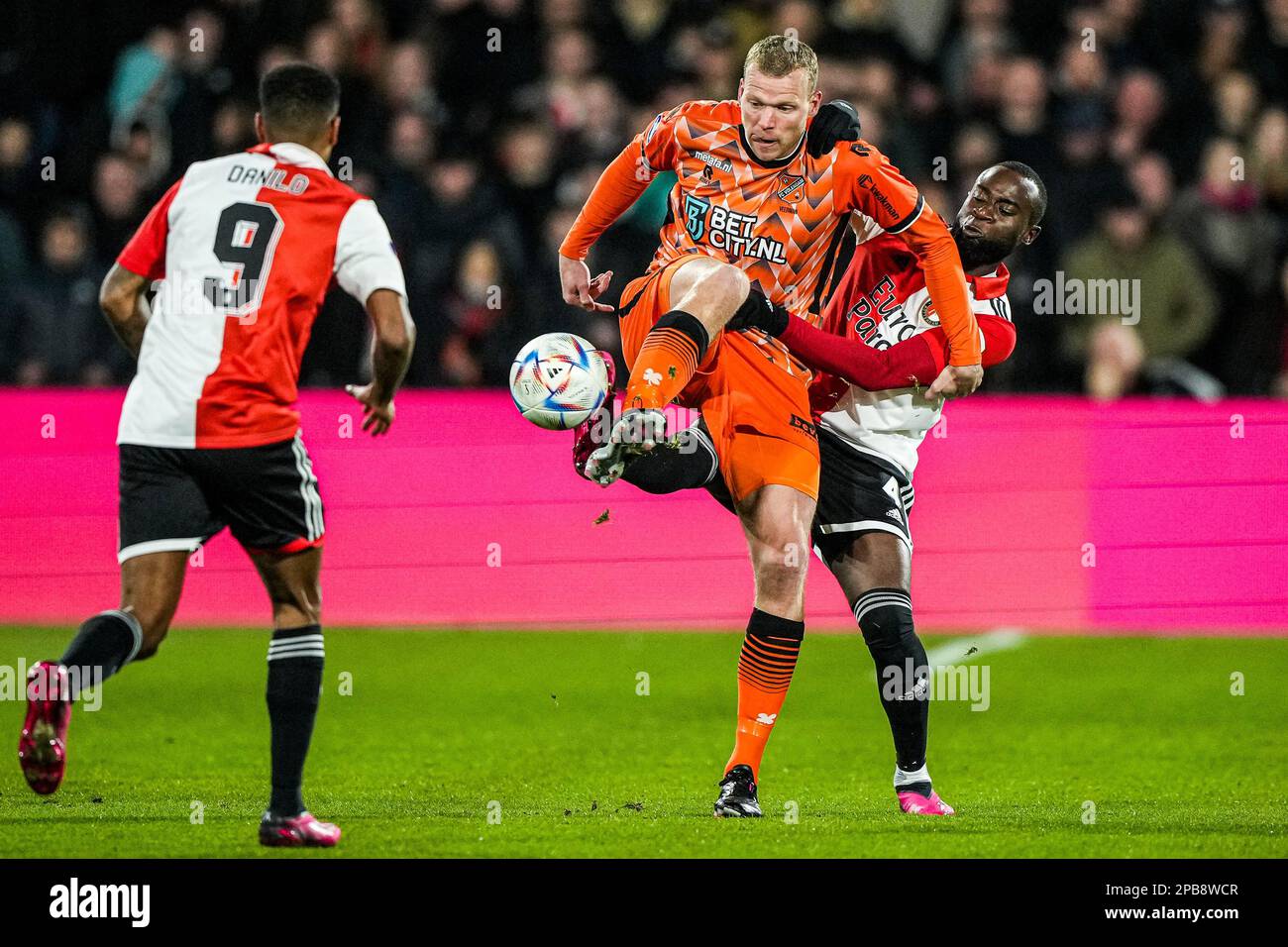 Rotterdam - Henk Veerman du FC Volendam, Lutspartal Geertruida de ...