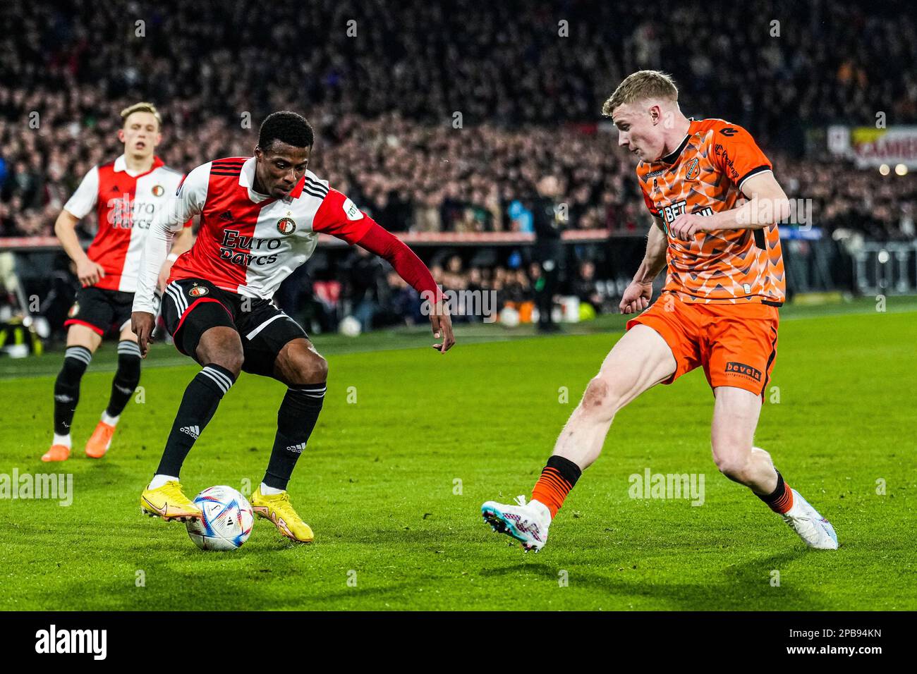 Rotterdam - Javairo Dilrosun de Feyenoord, Derry John Murkin du FC ...