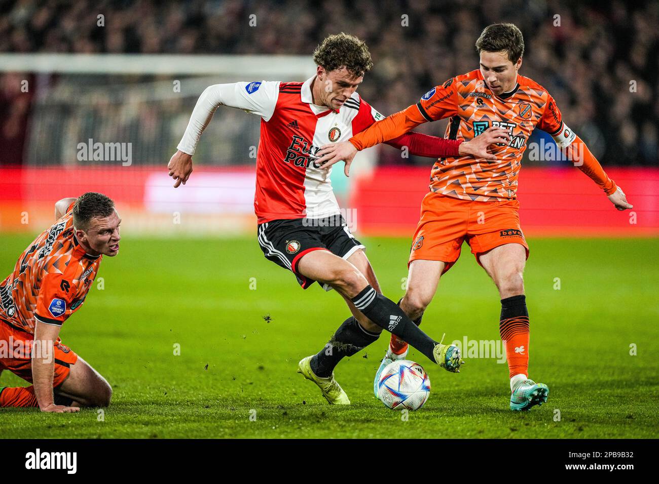 Rotterdam - Mats Wieffer de Feyenoord, Carel Eiting du FC Volendam ...