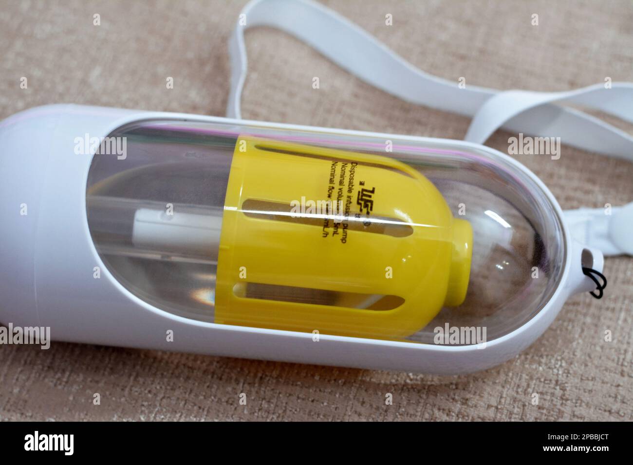 Giza, Egypte, 10 mars 2023: Système analgésique jetable patient ...