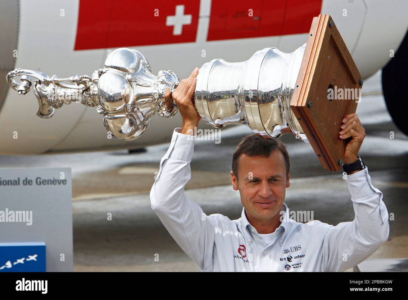 Switzerland's Alinghi defender team owner and president Ernesto ...