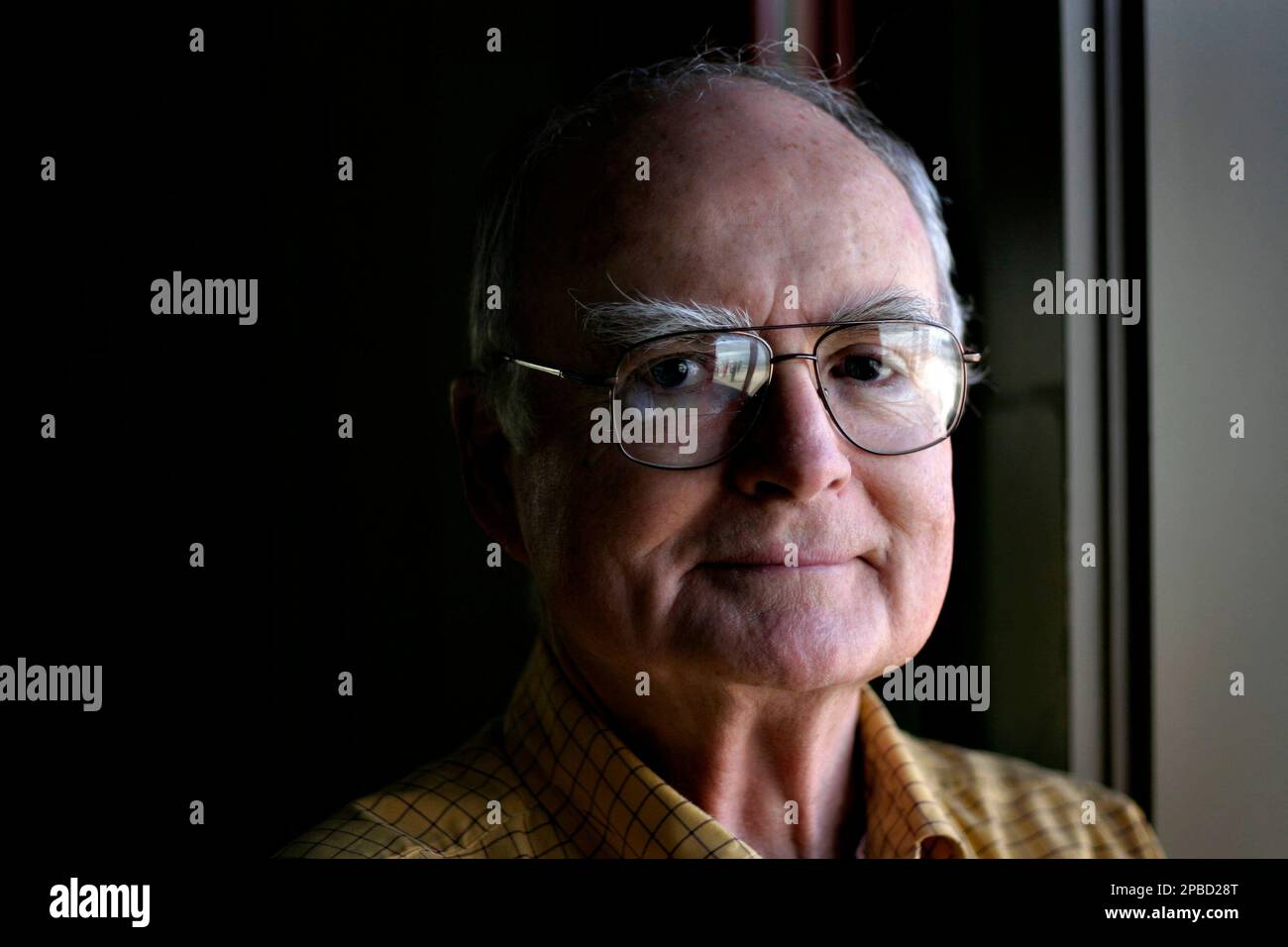 ** ADVANCE FOR WEEKEND JUNE 23-24 ** Bill Ruckelshaus, co-chair of the ...