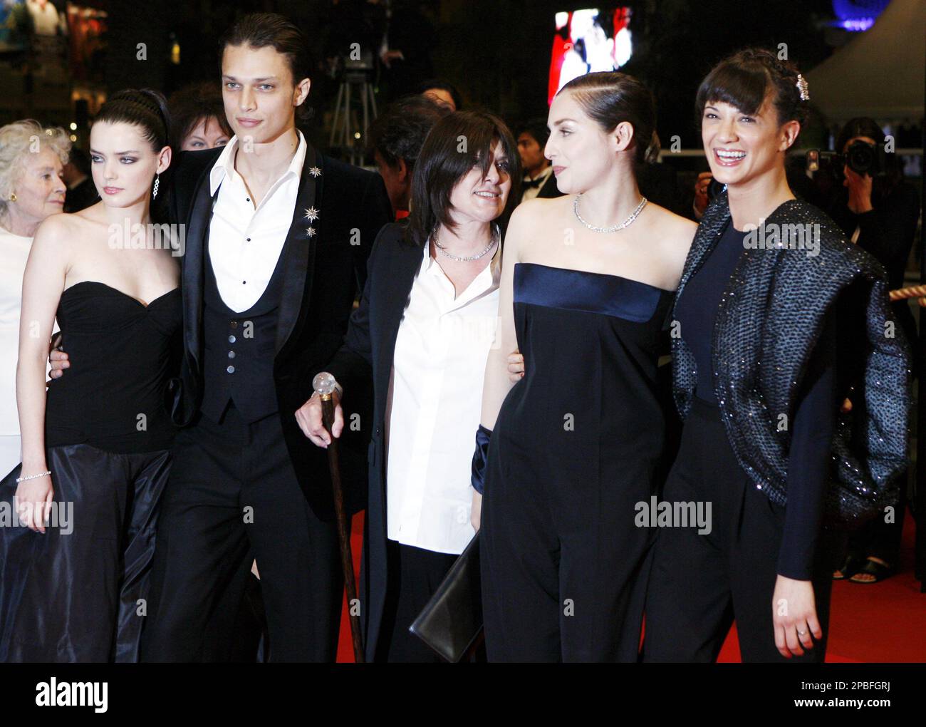 From left, actress Roxanne Mesquida, actor Fu'ad Ait Aattou, French ...