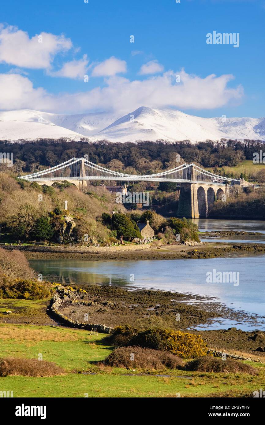 Vue panoramique du pont suspendu de menai Banque de photographies et d ...