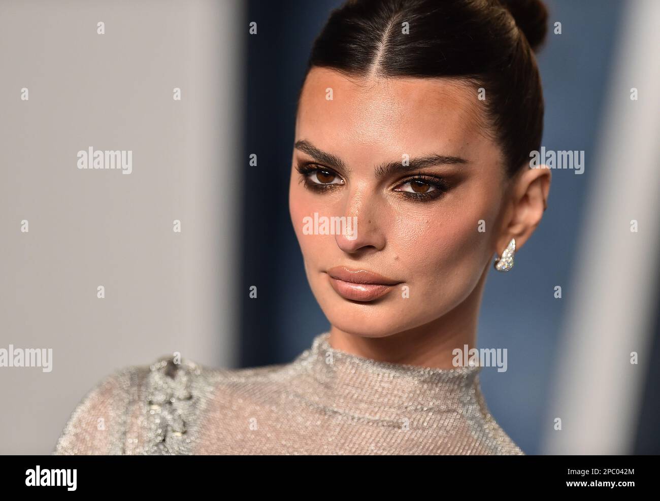Emily ratajkowski arrivant vanity fair oscar party Banque de ...