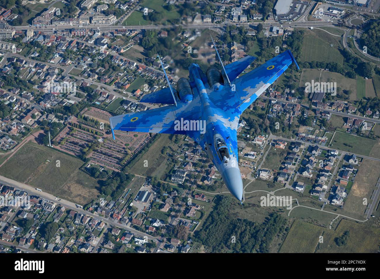 Avion de chasse Sukhoi su-27 Funker 39 Bleu de l'armée de l'air ...