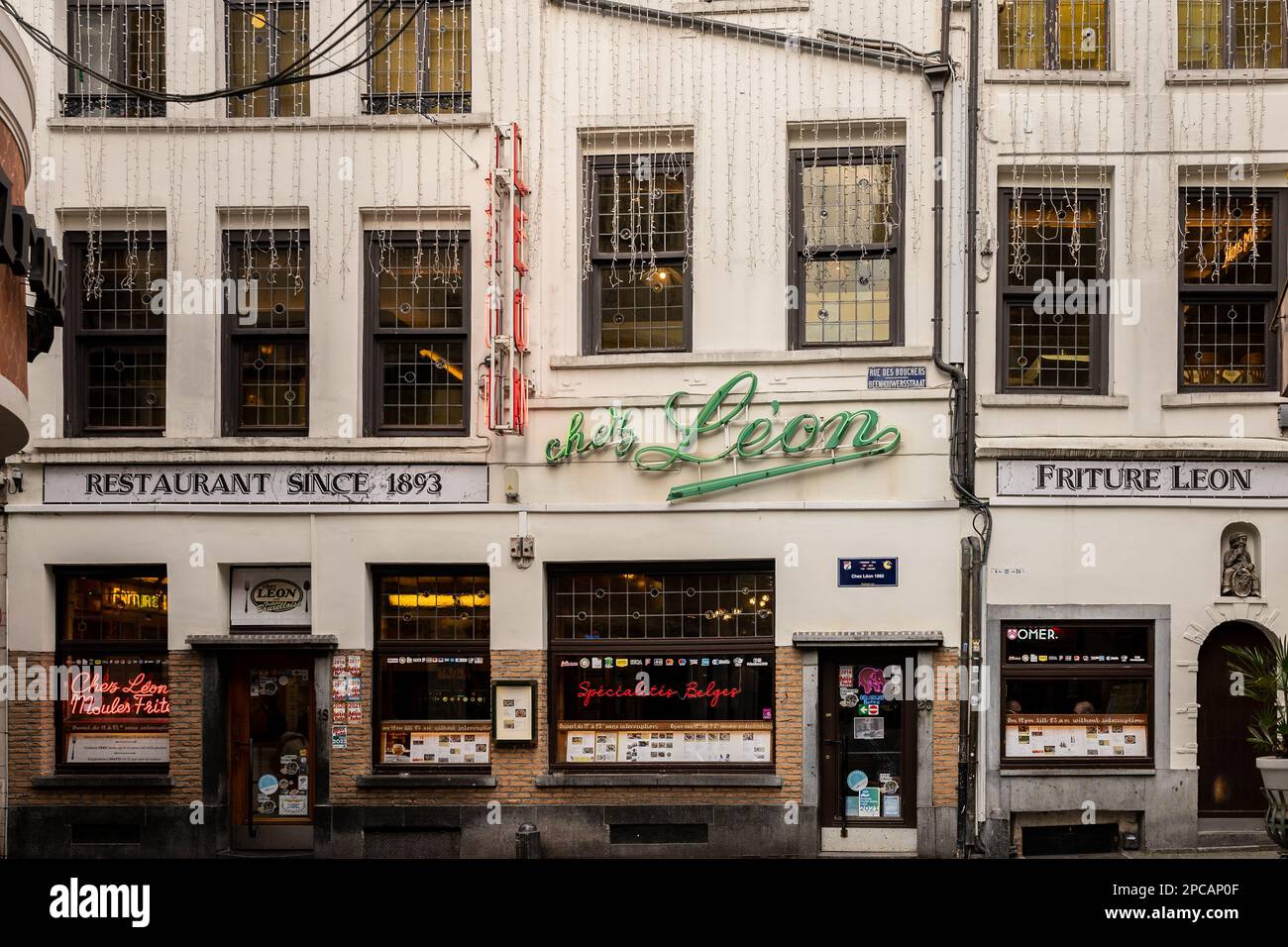 Le célèbre chez Leon, un lieu touristique pour les moules et les chips ...