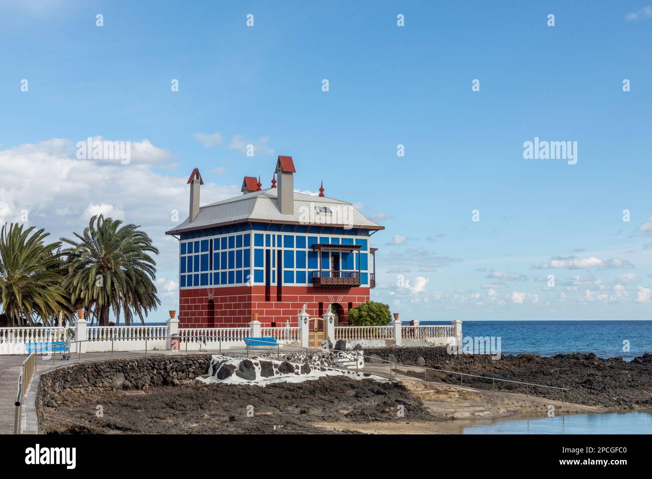 Arrieta, Espagne - 30 janvier 2023: La Maison bleue à Arrieta à ...