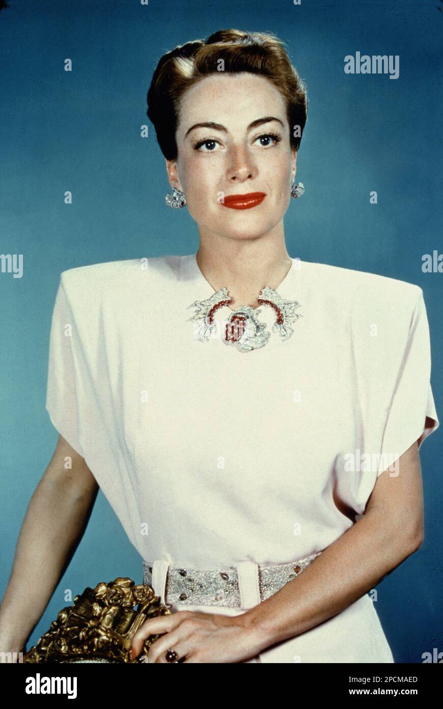 1949 CA., Etats-Unis : l'actrice Joan CRAWFORD ( née Lucille Fay ...