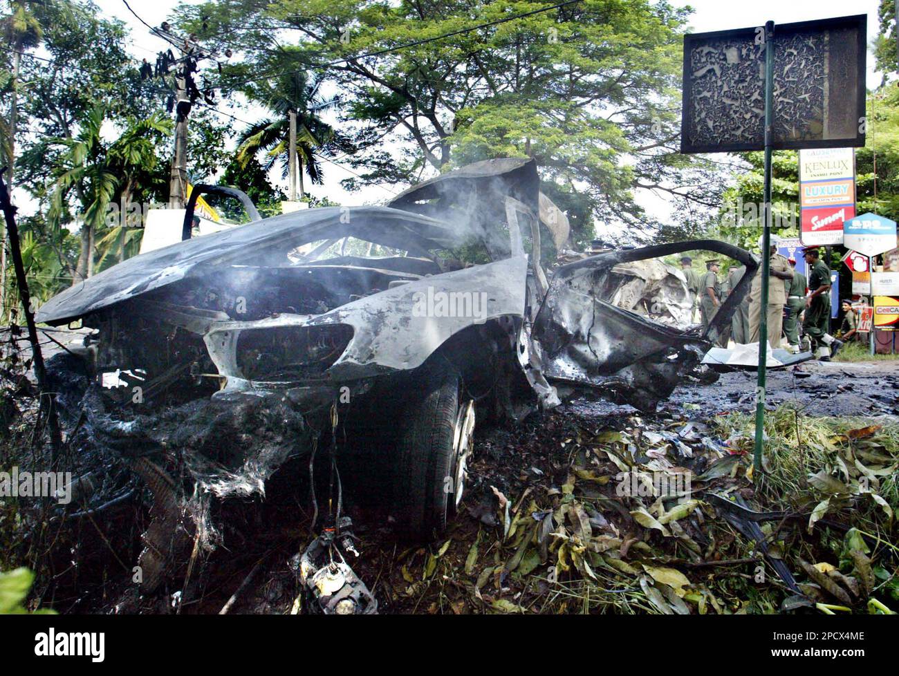 The wreckage of a car of Maj. Gen. Parami Kulatunga, the third-highest ...