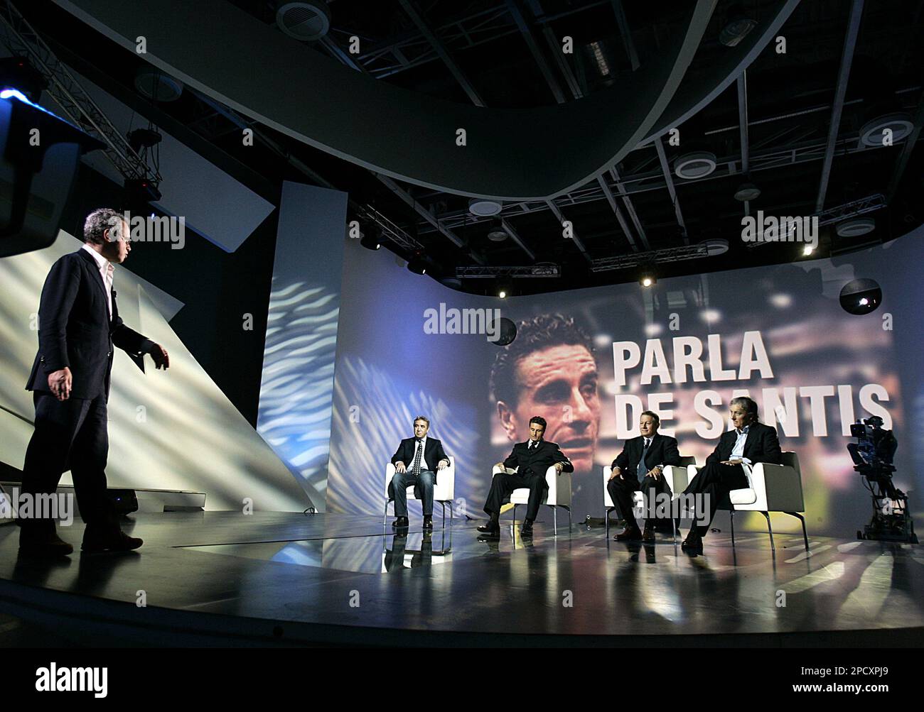 Italian Referee Massimo De Santis, background center,during the ...