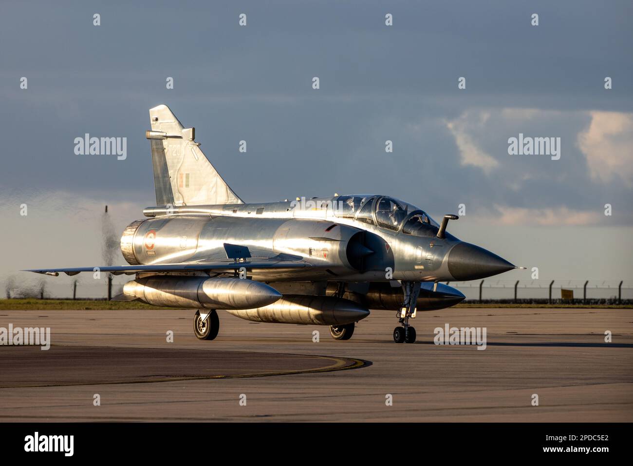 Indian Air Force Mirage 2000Ti en train de rouler à la RAF Waddington ...