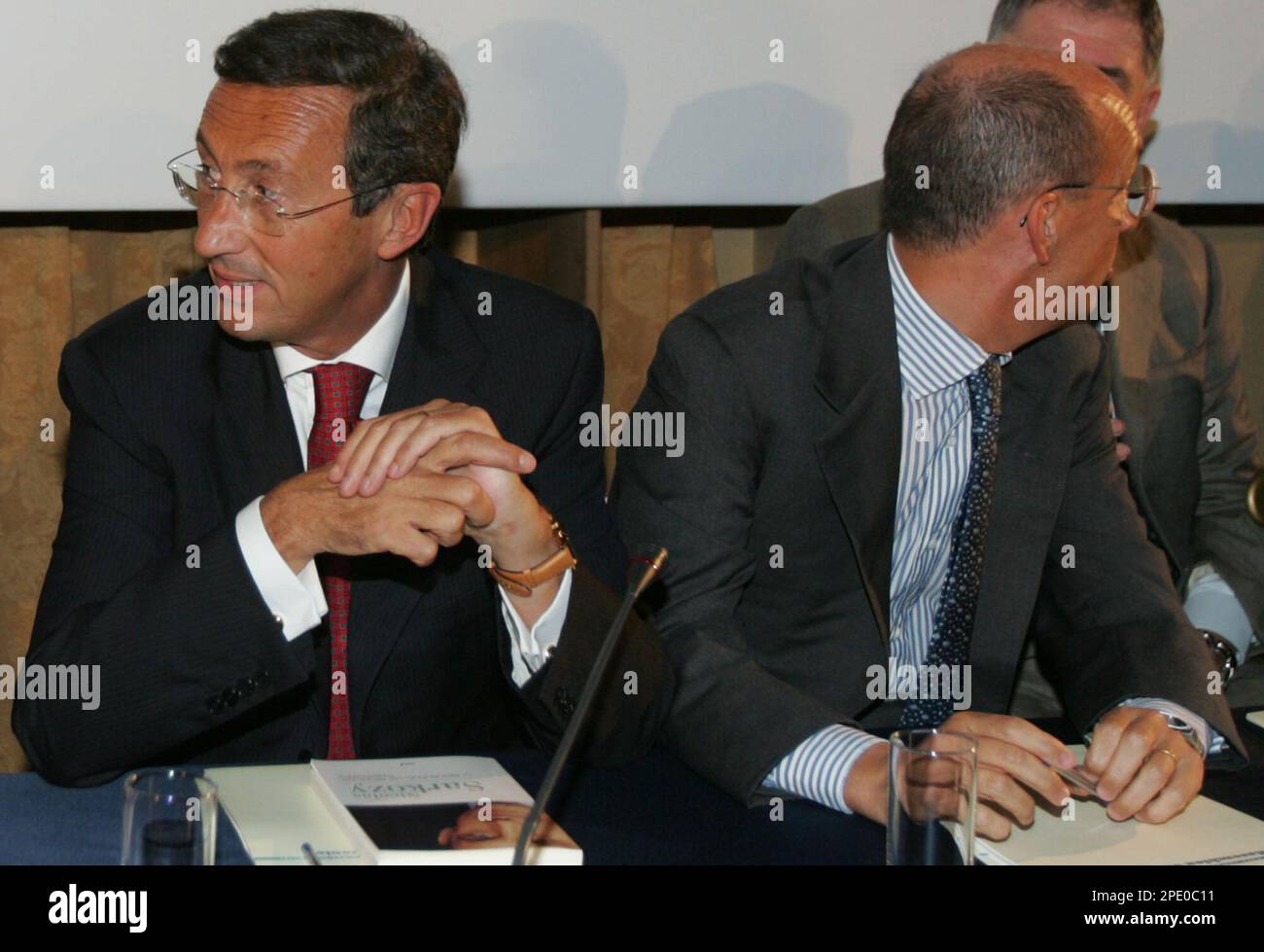 Italian foreign Minister Gianfranco Fini, left,and Deputy premier Marco ...