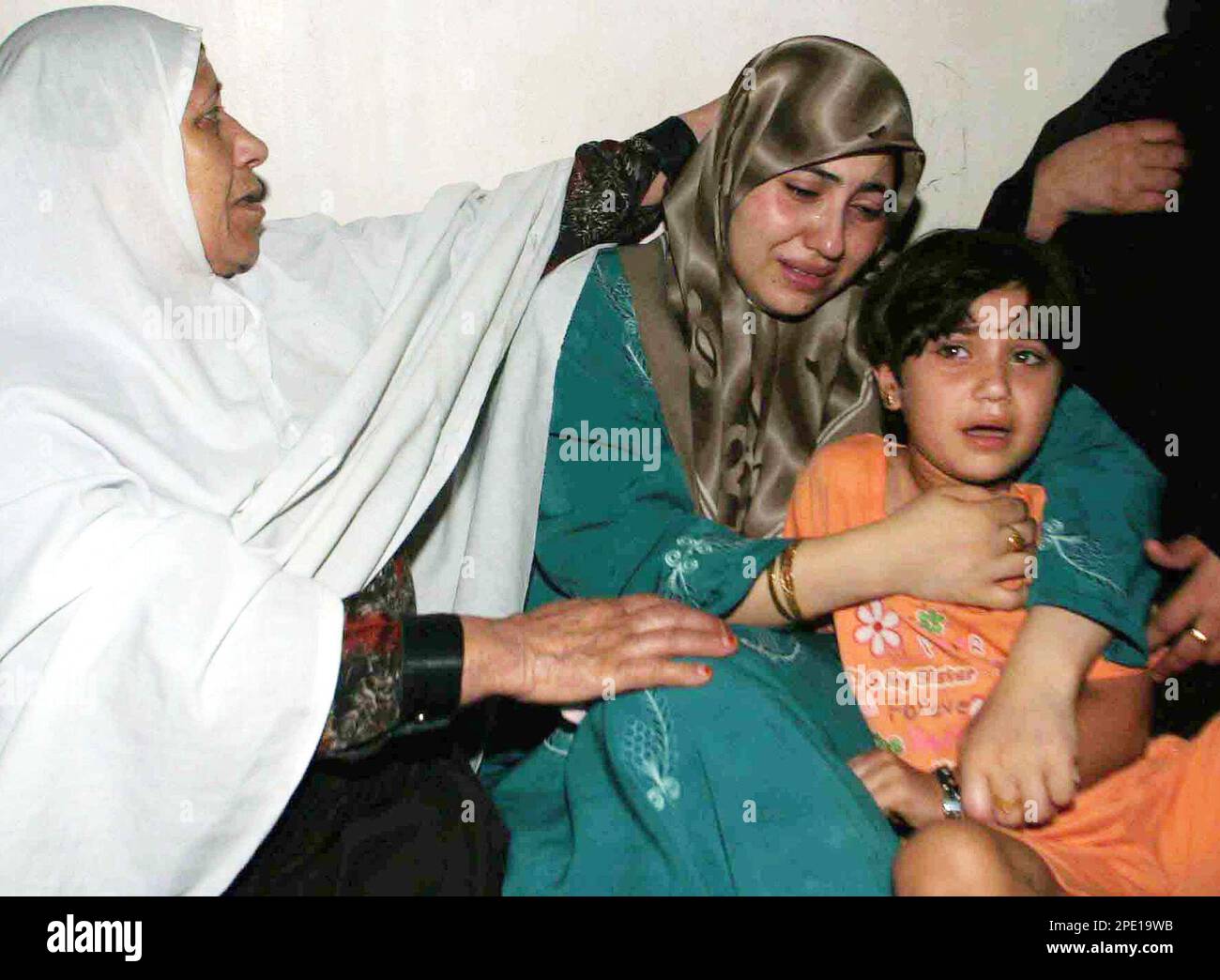 Relatives of a senior Hamas field commander Saeed Syam, who was killed by an Israeli sniper ...