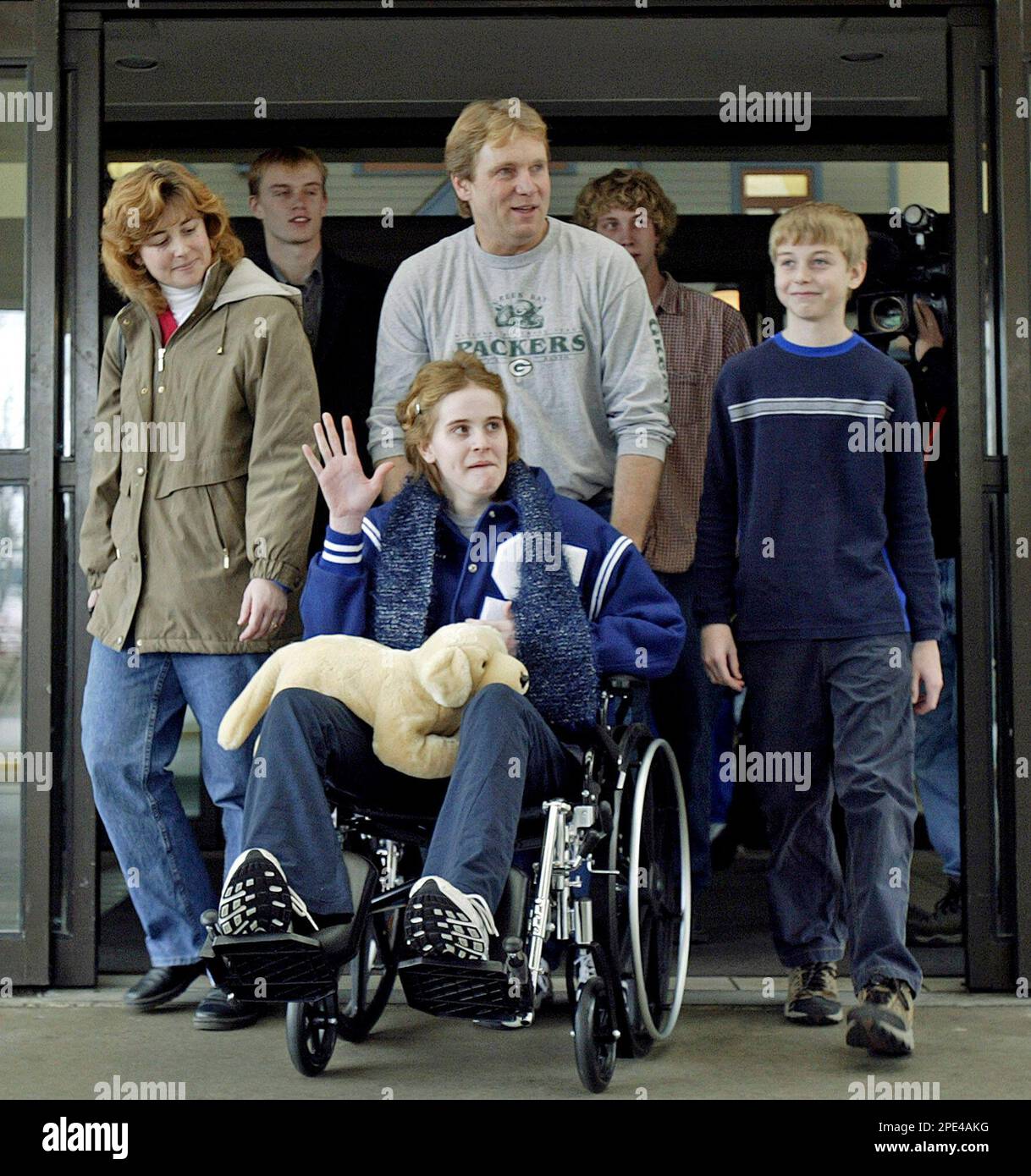 **FILE**Jeanna Giese, 15, waves as she leaves Childrens Hospital with ...