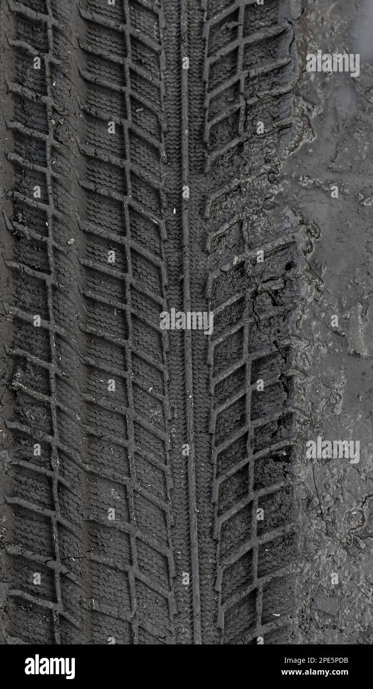 Pneu trace le sol Banque de photographies et d’images à haute ...