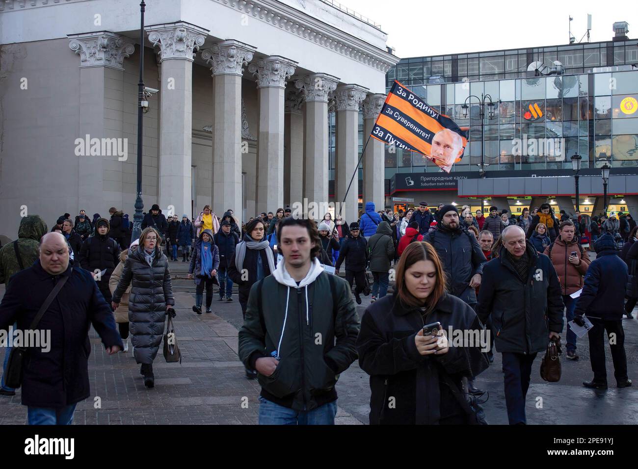 Moscou, Russie. 15th mars 2023. Un partisan du président russe ...