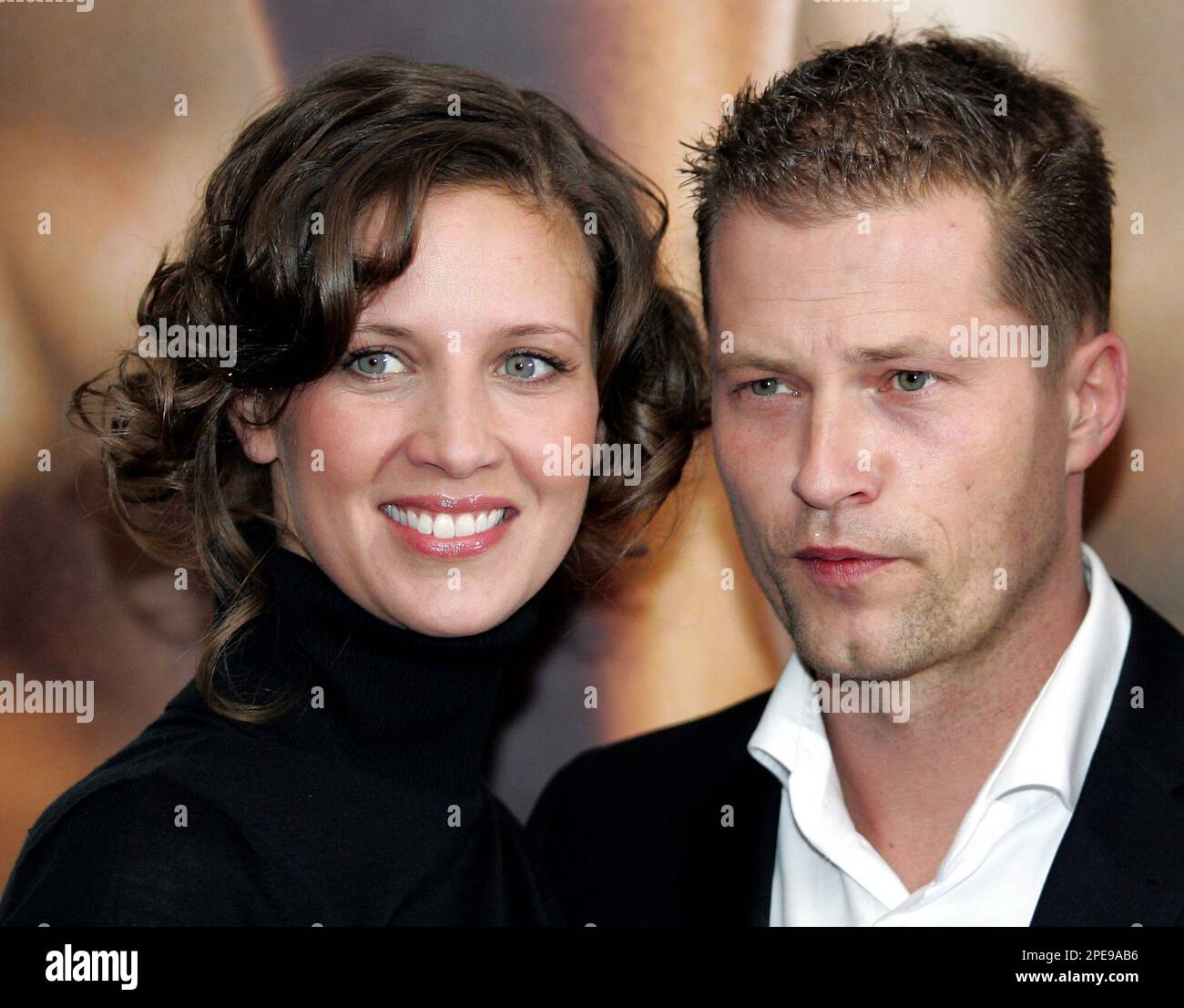 Der Schauspieler Til Schweiger, rechts, und seine Ehefrau Dana, links ...