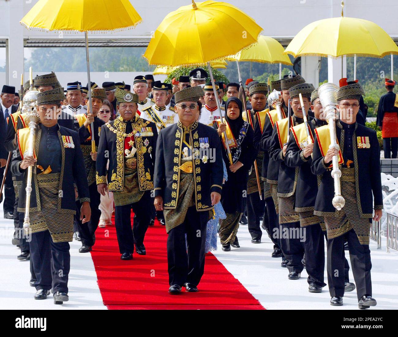 Malaysian King Tuanku Syed Sirajuddin Syed Putra Jamalullail, second ...
