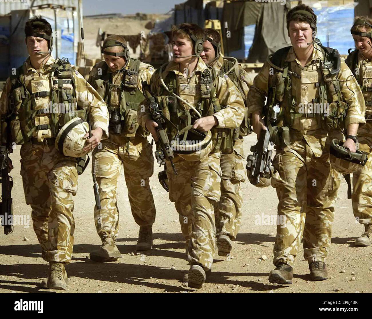 British Royal Marines Commandos attached to the Black Watch battle ...