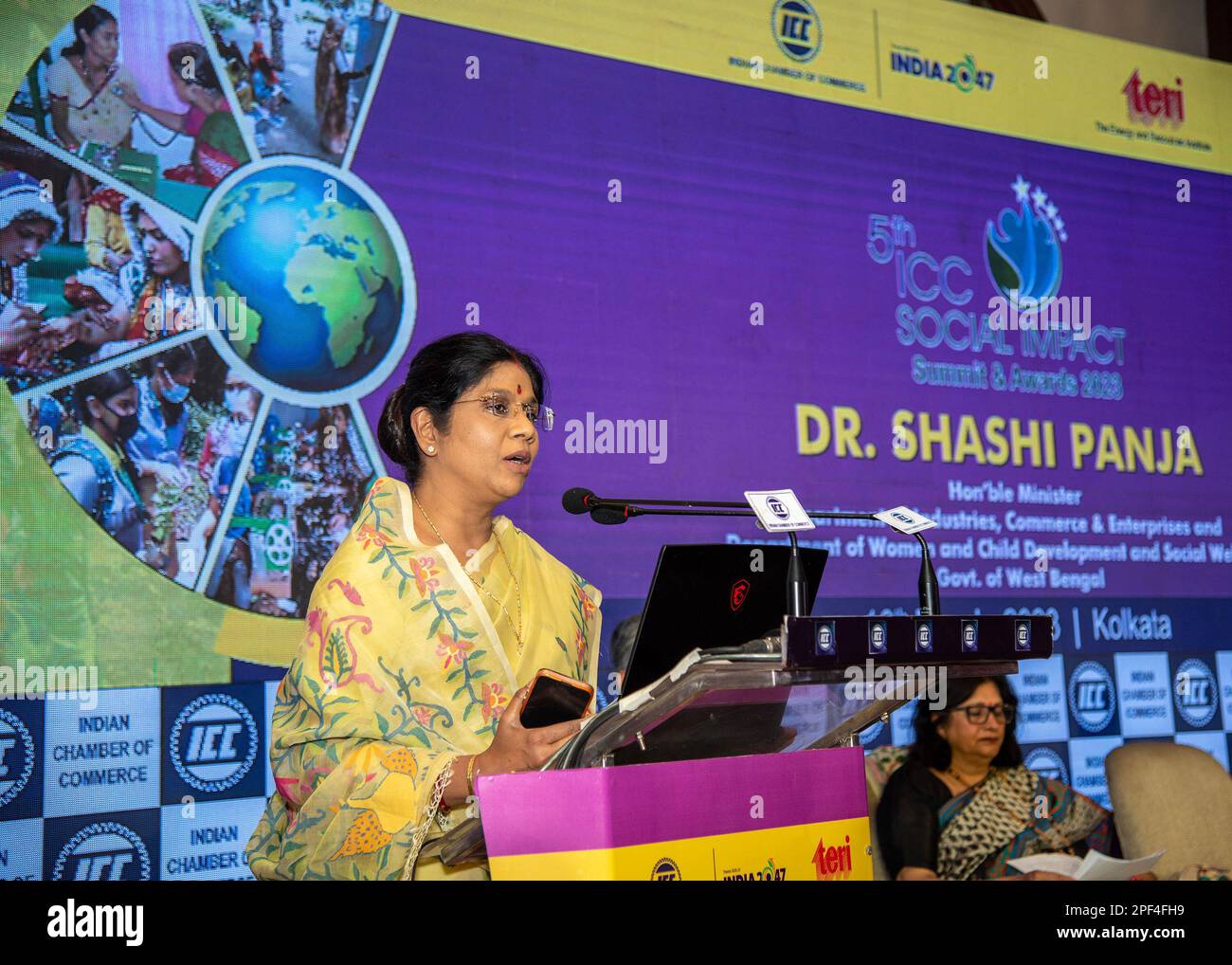 Dr shashi panja Banque de photographies et d’images à haute résolution ...