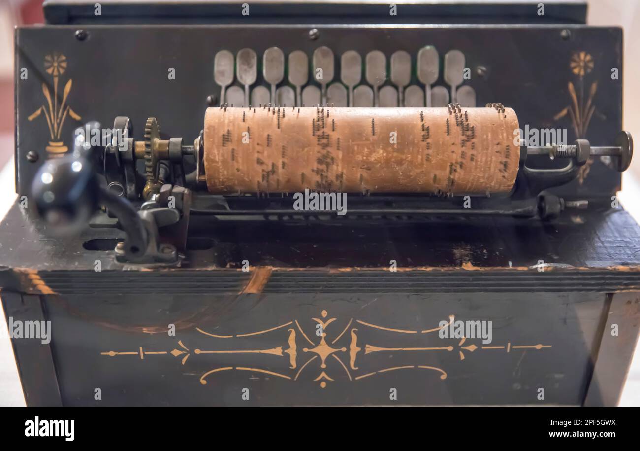 Roller organ Banque de photographies et d’images à haute résolution - Alamy