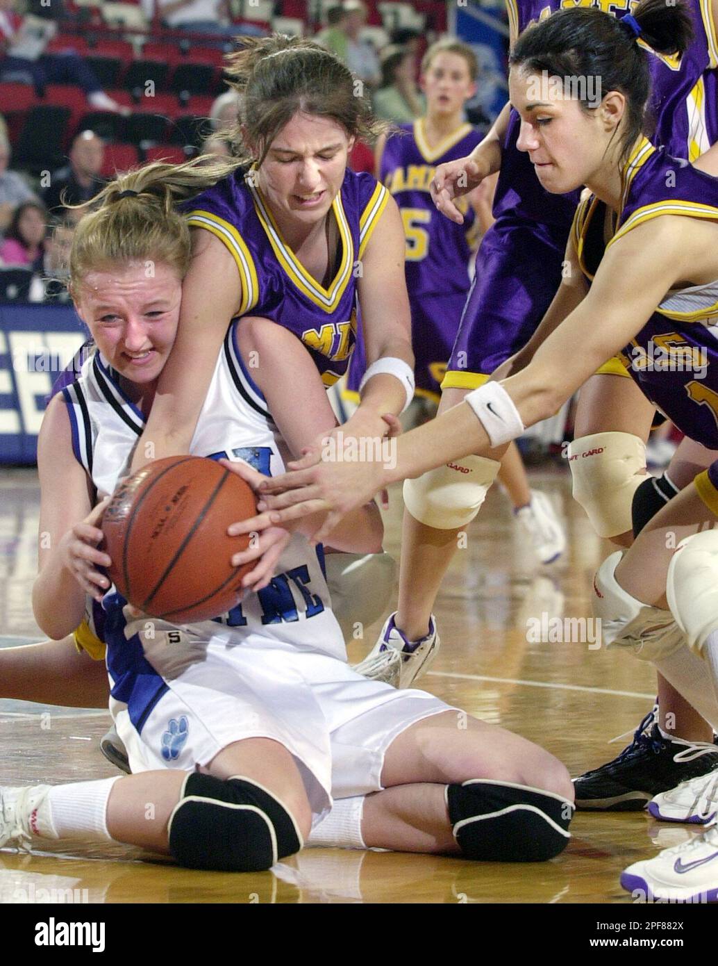 Betsy Layne's Kristal Daniels, left, battles Campbell County's Kassie ...