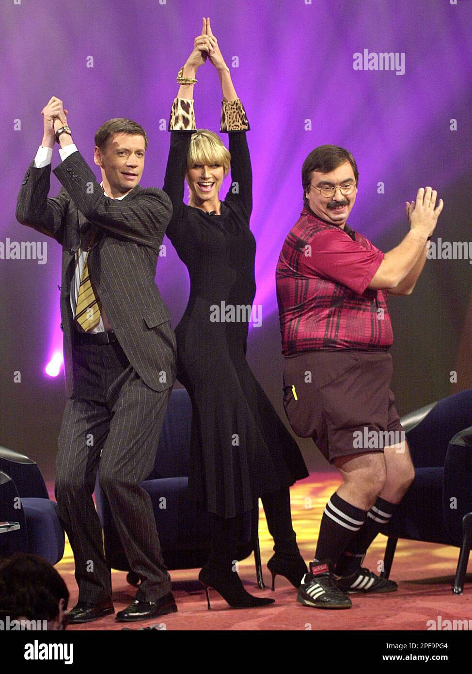 Fernsehmoderator Guenther Jauch, links, albert am Sonntag Abend, 12 ...