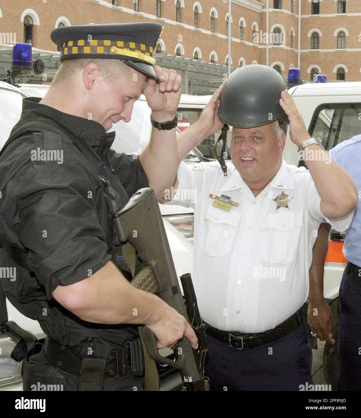 Zu einem Informationsaustausch zwischen der Wiener Einsatzgruppe ...