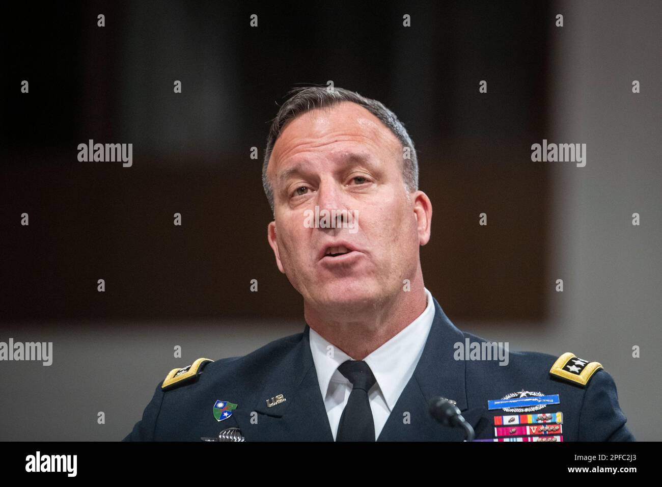Le général Michael Kurilla, commandant des États-Unis, Commandement ...