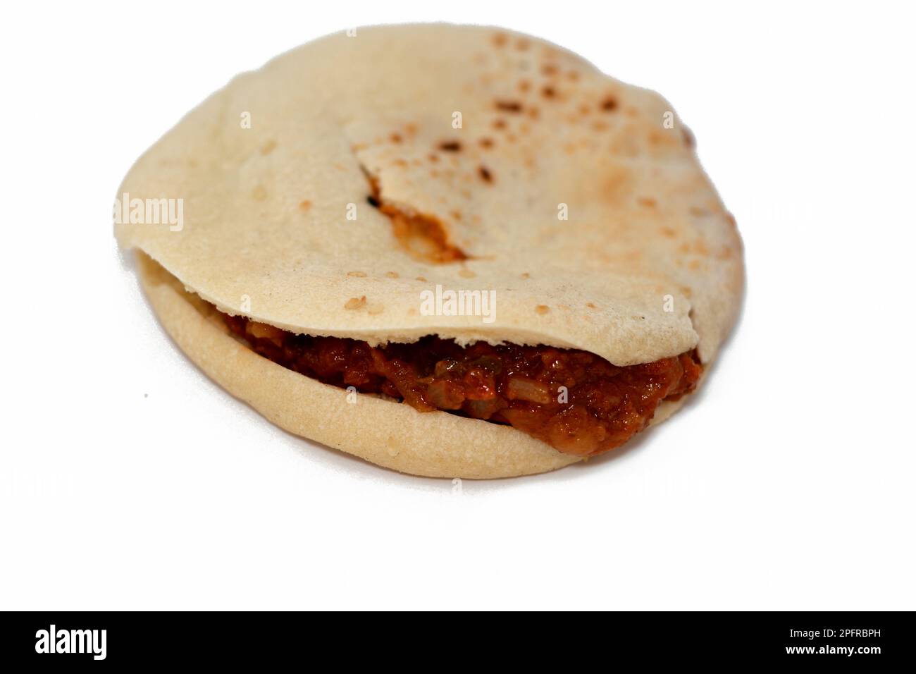 Pain pita syrien Shami avec Moussaka qui est une recette à base d ...