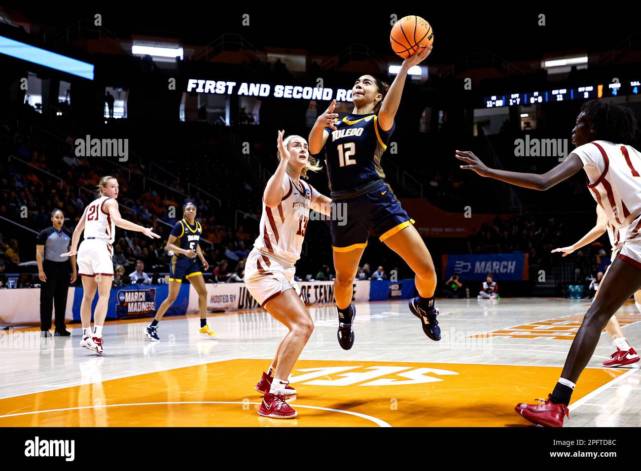 Toledo guard Jayda Jansen (12) shoots past Iowa State guard Maggie ...