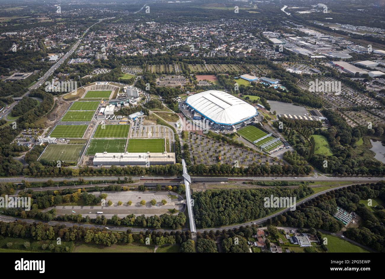 Vue aérienne, VELTINS-Arena Bundesliga stade du FC Schalke 04 avec ...