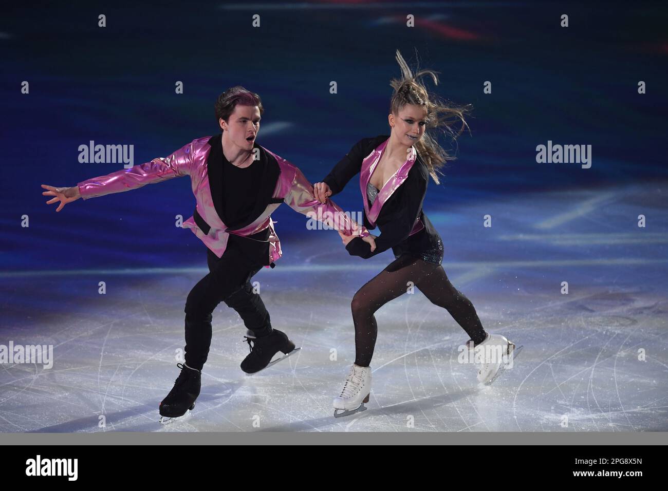 Moscou. Les patineurs Vasilisa Kaganovskaya et Valery Angélopol se ...