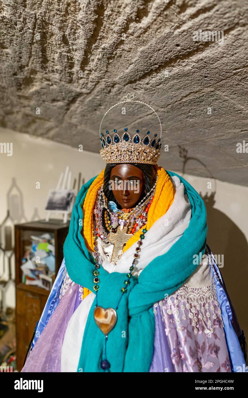Saint sarah Banque de photographies et d’images à haute résolution - Alamy