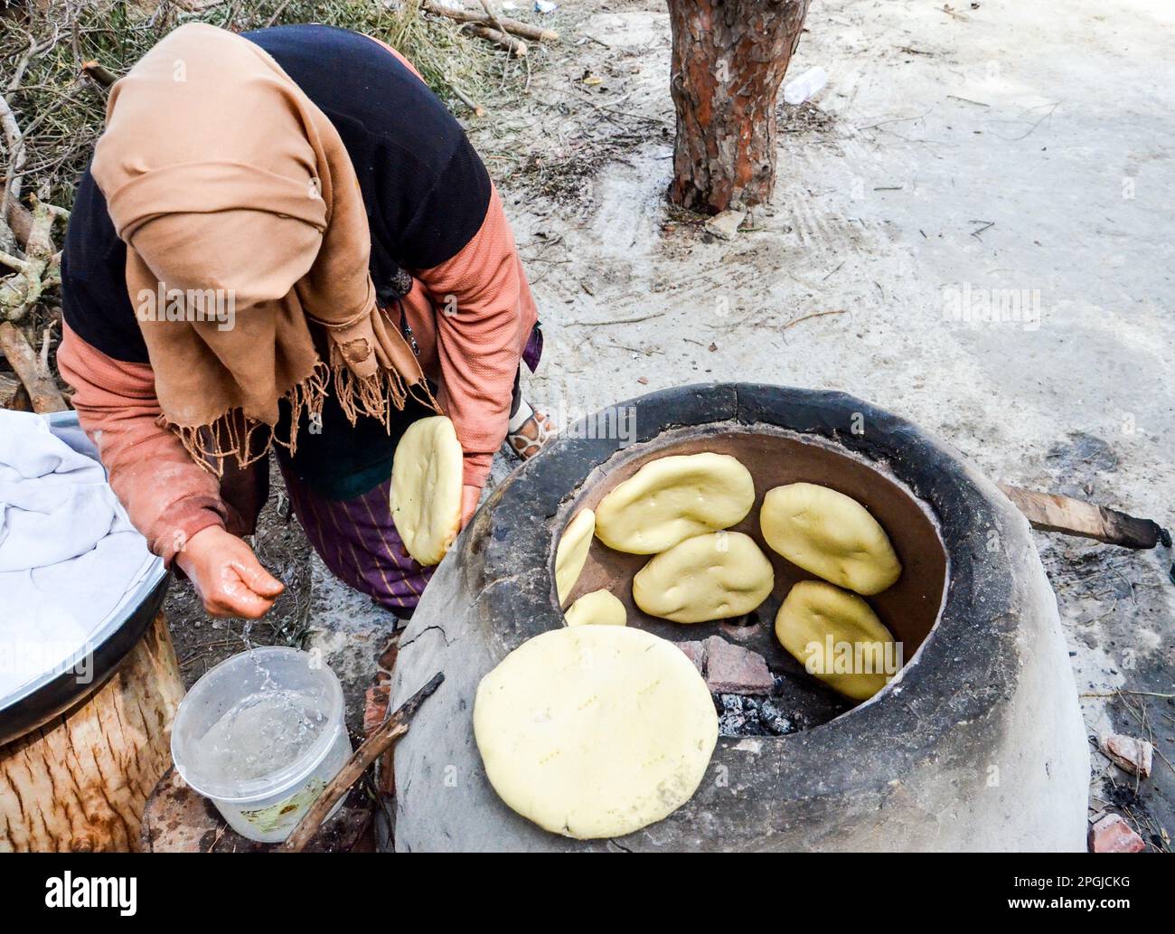 Pain semoule d'orge Banque de photographies et d’images à haute ...