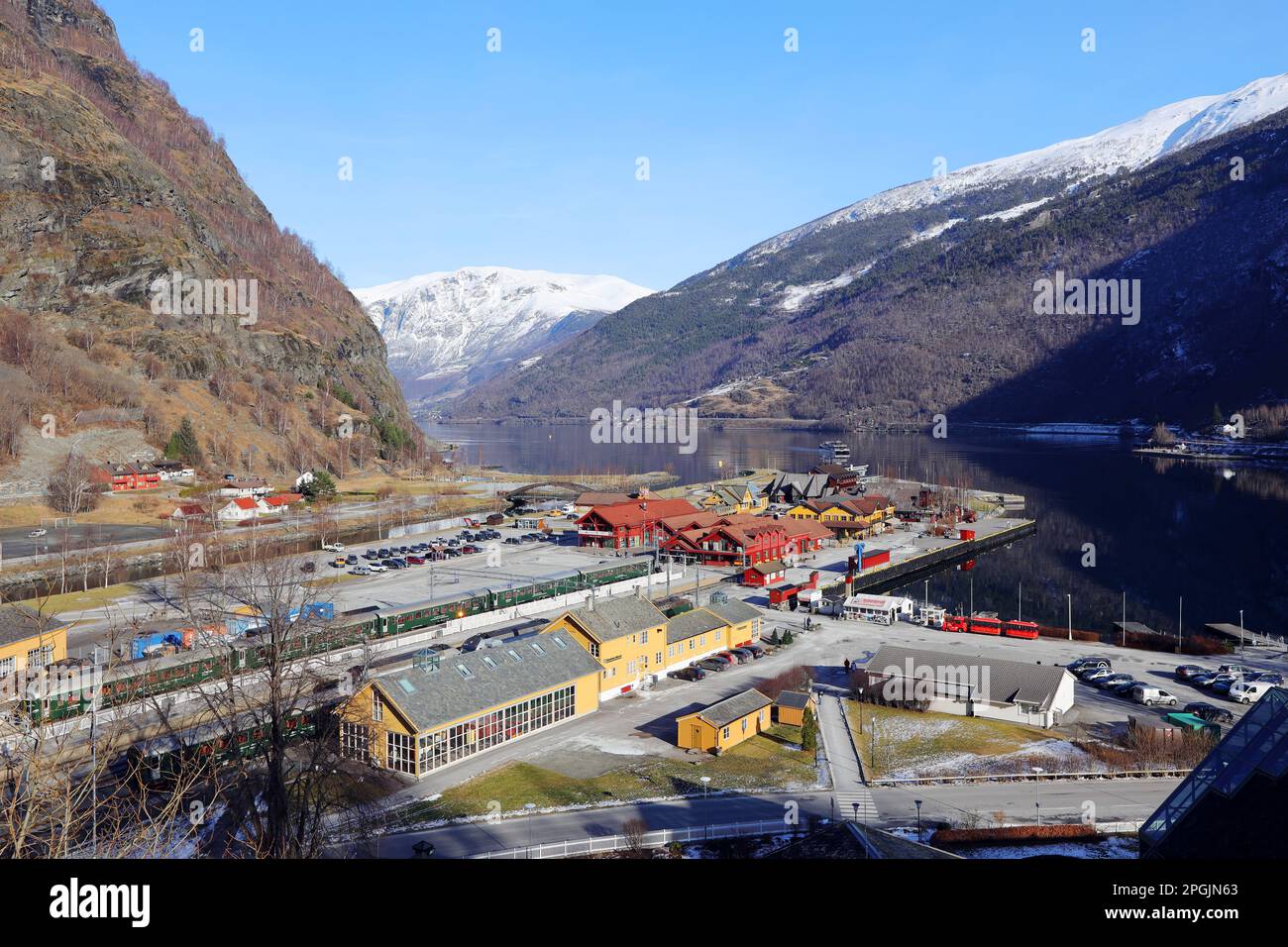 Flam marina Banque de photographies et d’images à haute résolution - Alamy