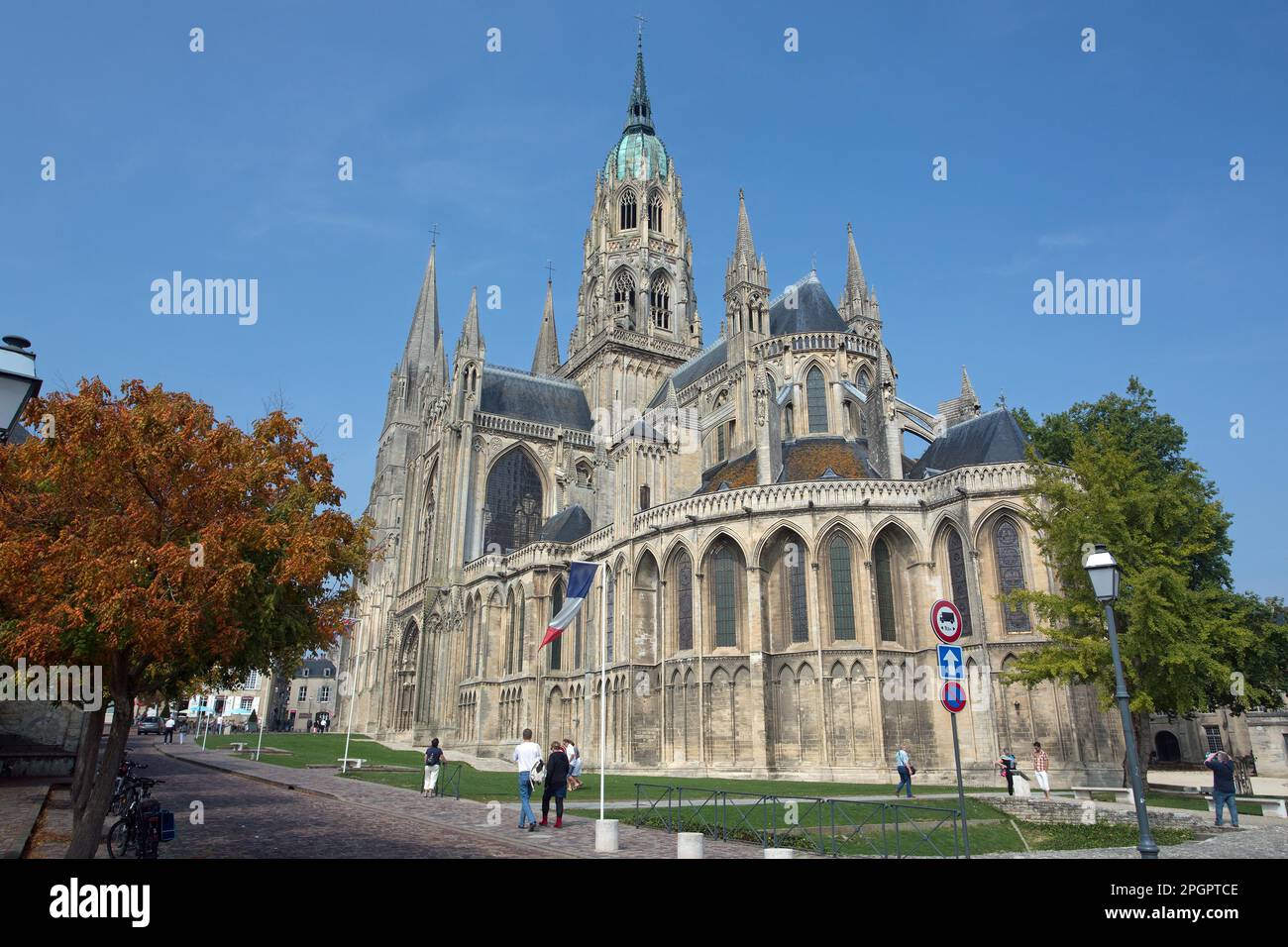 Cathédrale notre dame de bayeux Banque de photographies et d’images à haute résolution - Alamy