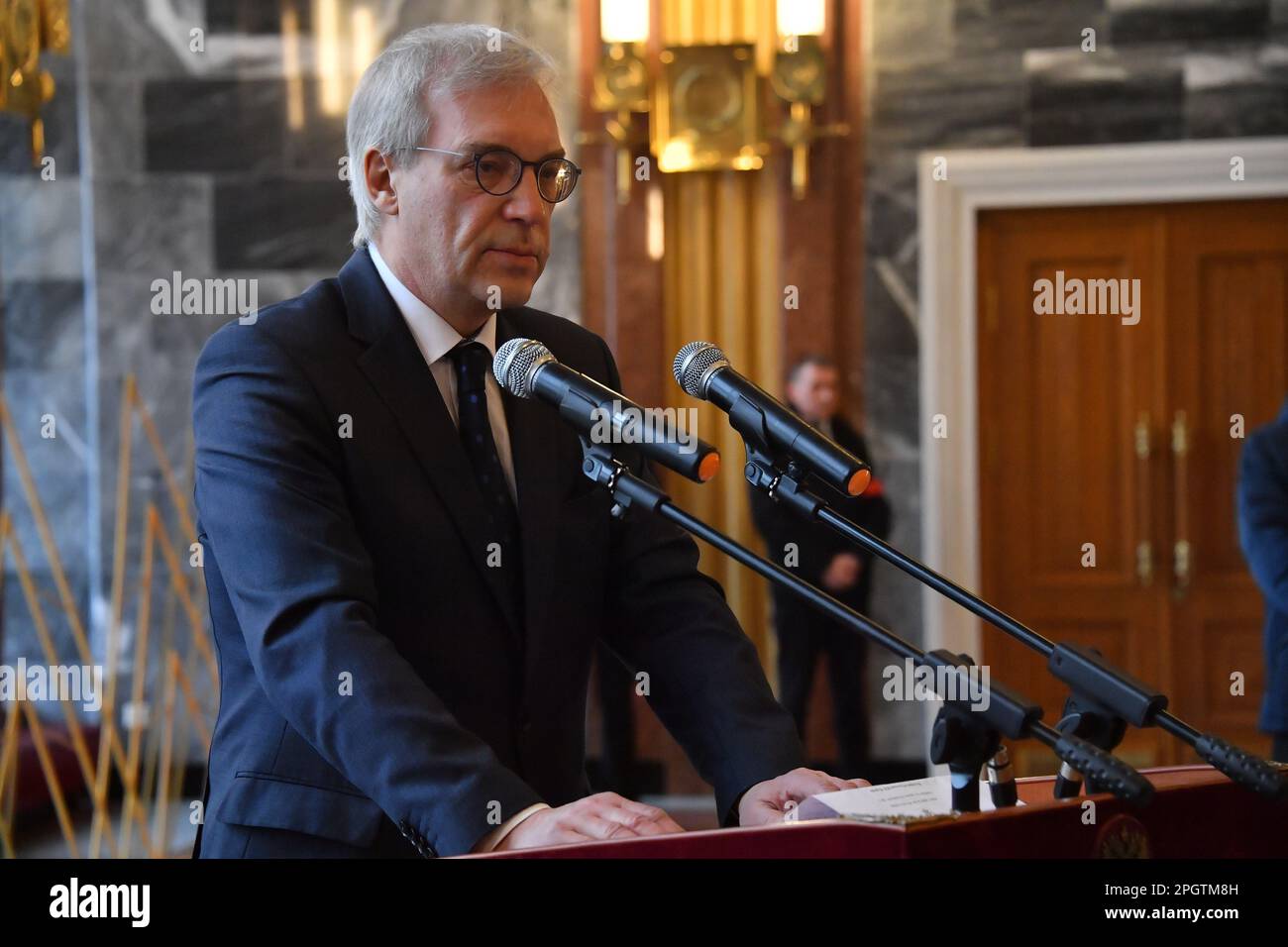 Région de Moscou. Mytishchi. Le Vice-Ministre russe des affaires étrangères, M. Alexander ...