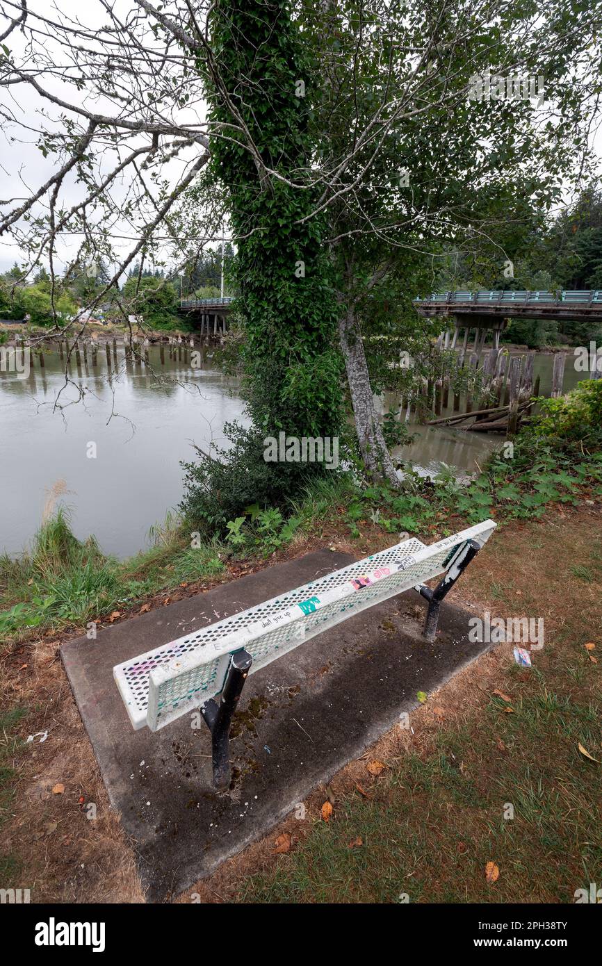 Kurt cobain memorial bench Banque de photographies et d’images à haute ...